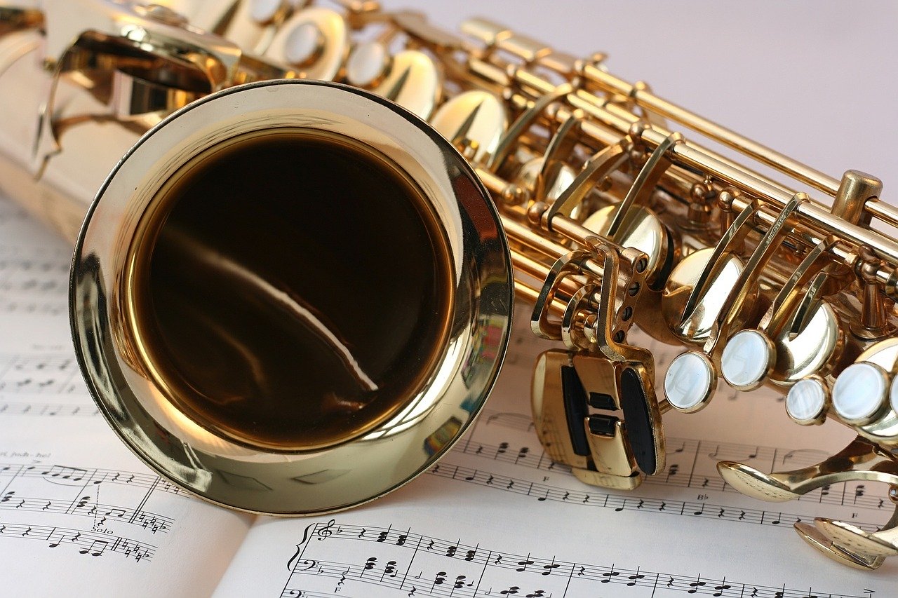The Top 20 Saxophone Brands and Brands to Avoid - WhistleAway